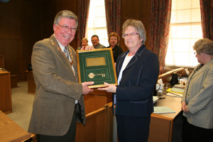 Trent President Bonnie Patterson Presented with Key to City - News ...